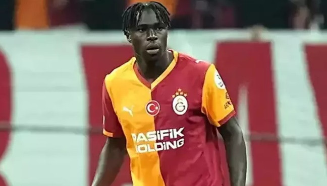 Liverpool 43 triệu euro mua Singo, Man City theo Diomande