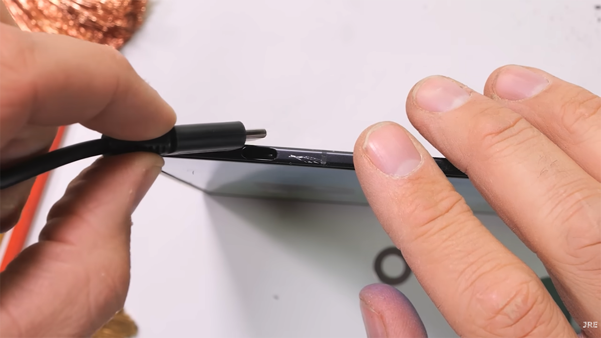 Galaxy Z TriFold's real-world durability revealed through a torture test.