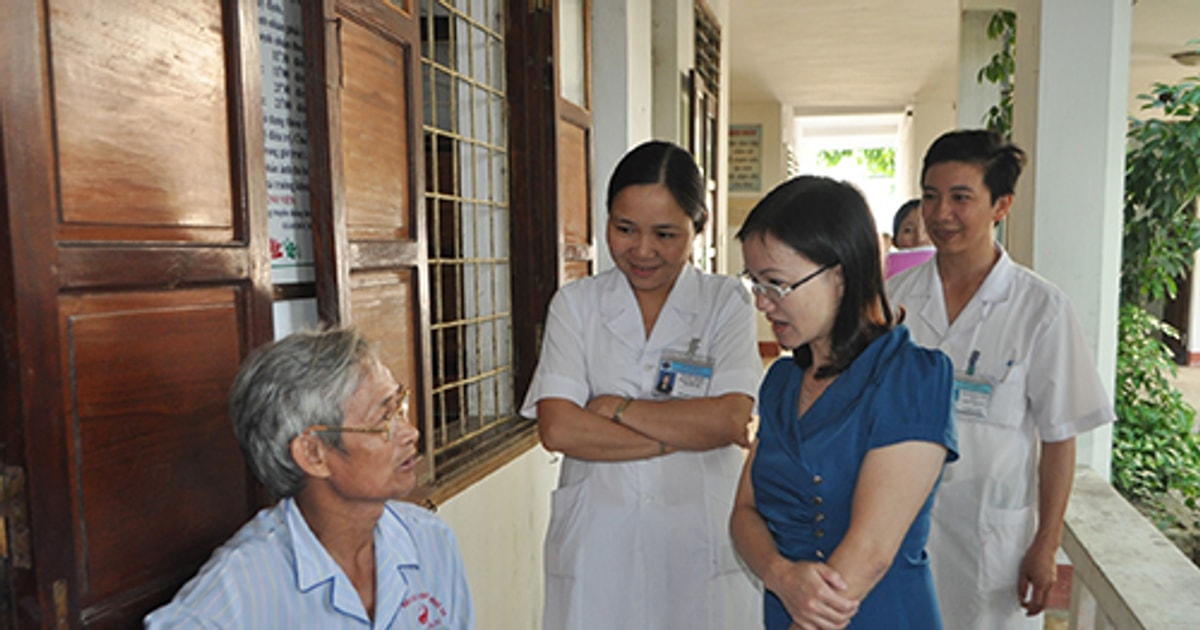 Giám sát việc tuyển dụng công chức ở Bệnh viện Y học cổ truyền