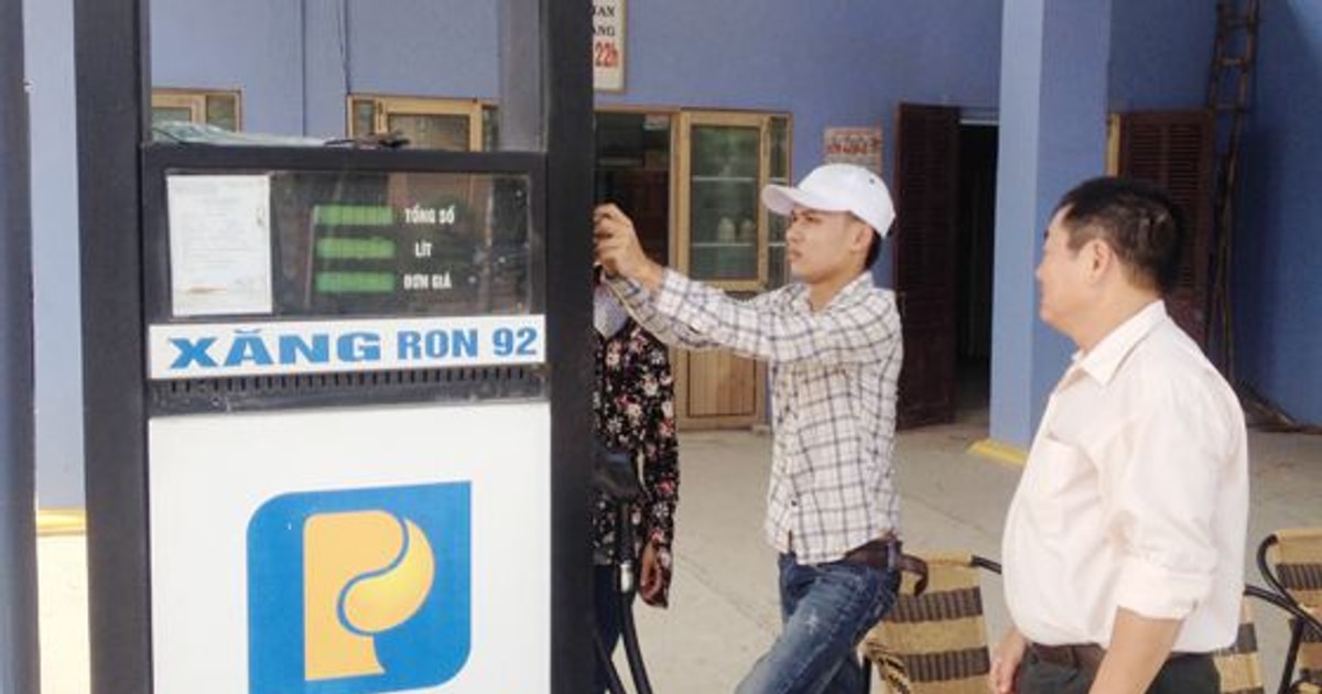 The effectiveness of lead seals at gas stations.