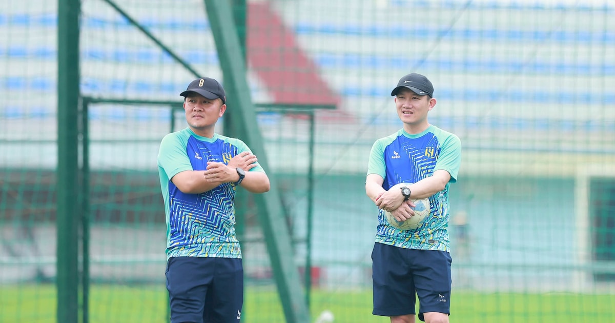 HLV Sông Lam Nghệ An lo lắng khi vòng 20 thiếu vắng cả Khắc Ngọc và Zaracho