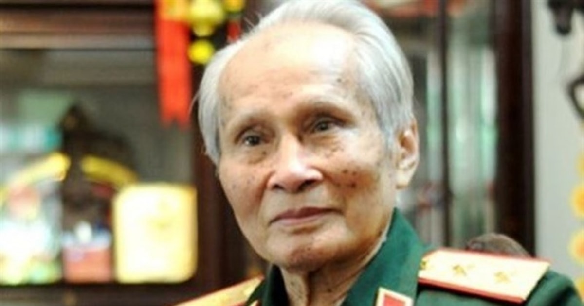 Lieutenant General Nguyen Quoc Thuoc expresses support for the people ...