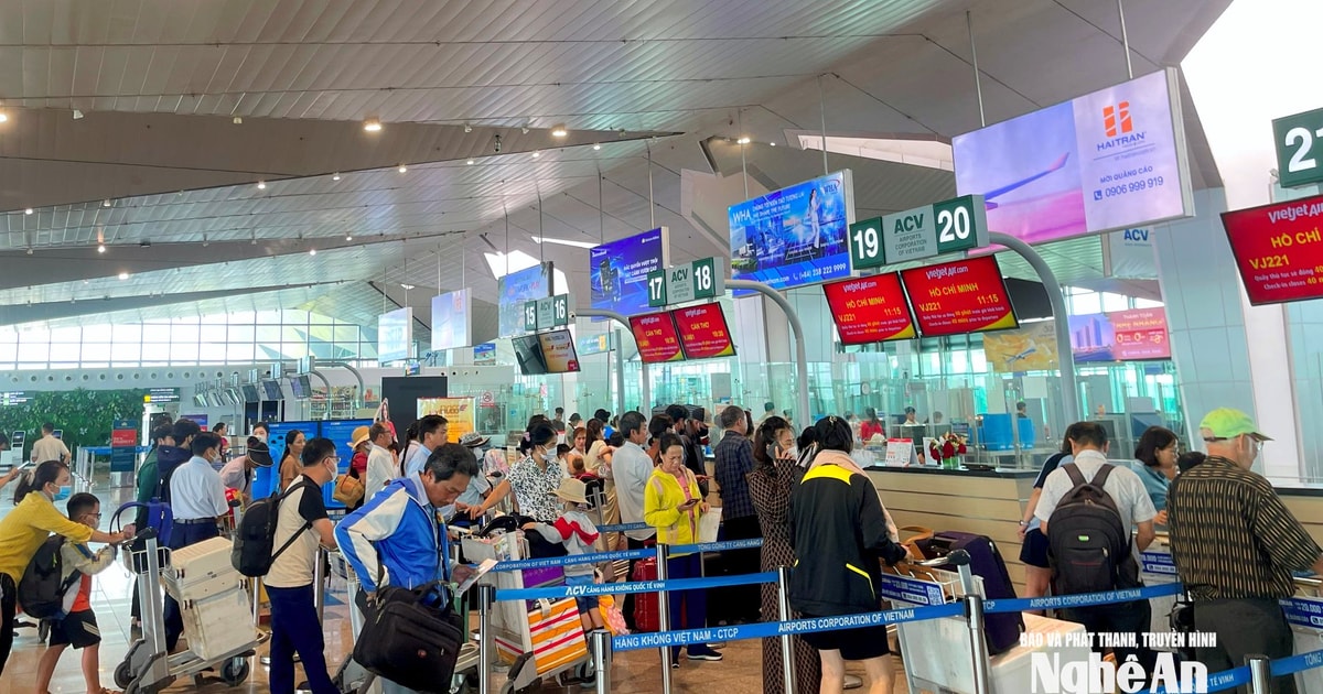 Vé máy bay Tết 2026 về Nghệ An khan hiếm, giá tăng cao