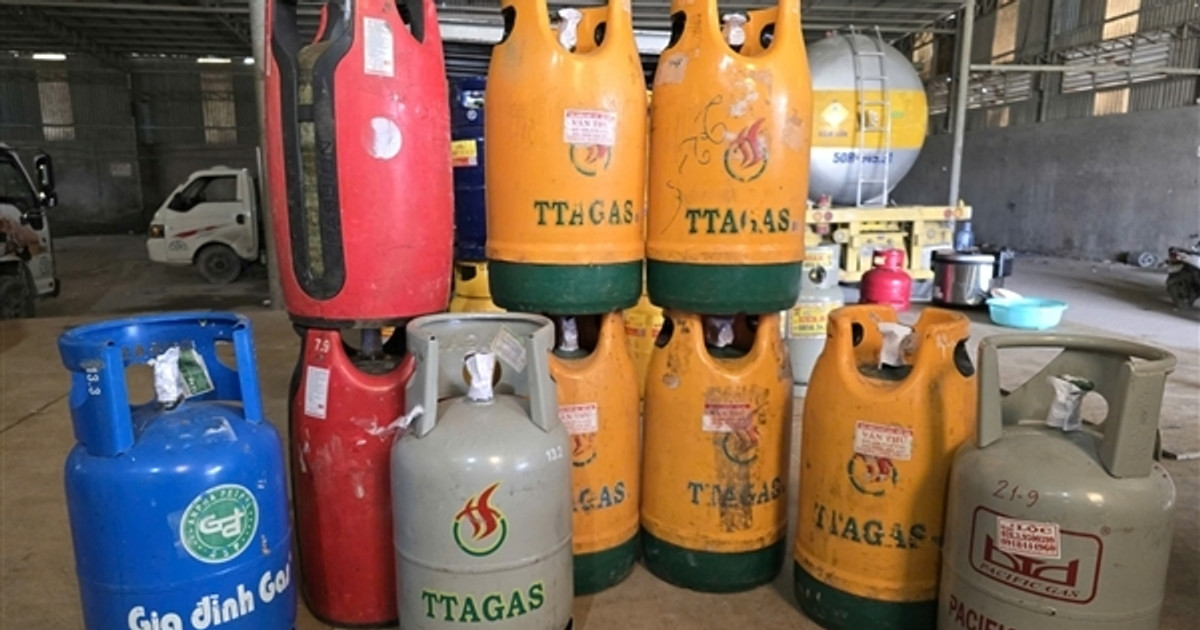 Khởi tố 4 đối tượng trong đường dây sản xuất, tiêu thụ gas giả quy mô lớn