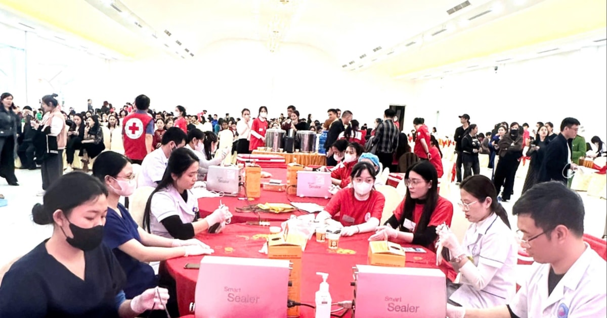 Thousands of people participated in blood donation at the 18th "Red ...