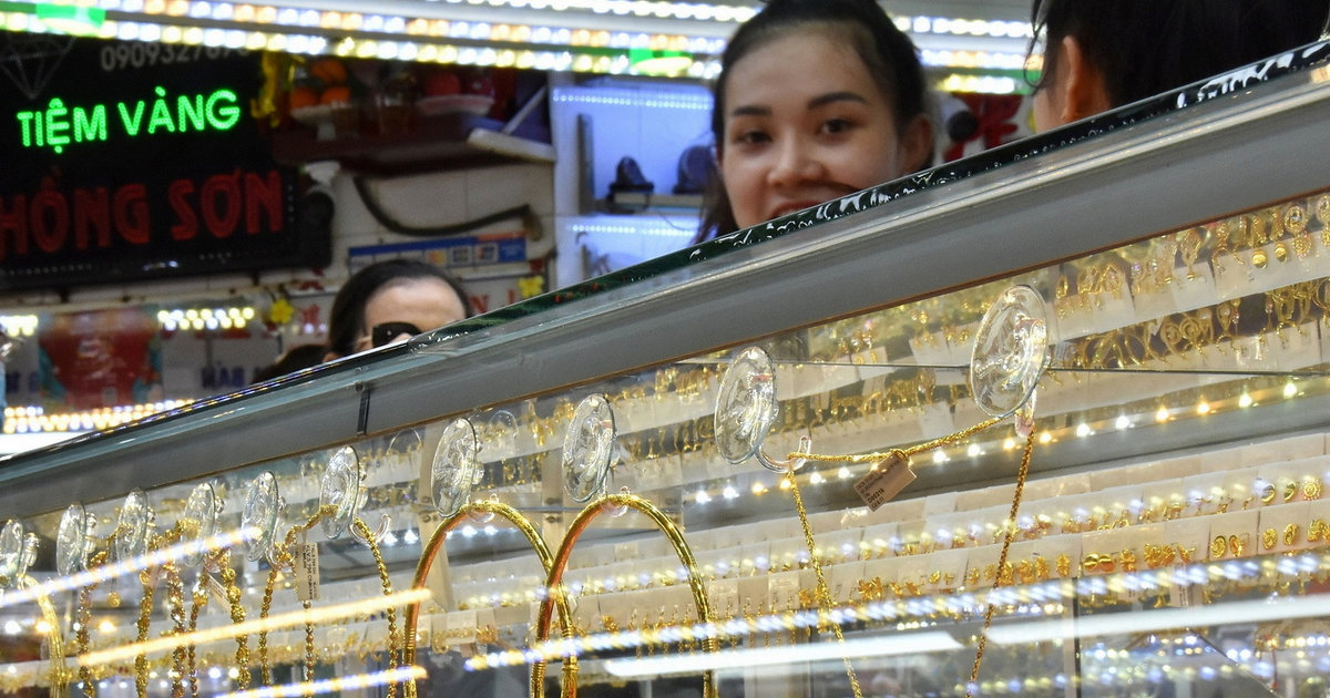 Giá vàng chiều nay 14/02/2026: Giá vàng SJC, vàng nhẫn 9999, bảng giá ...