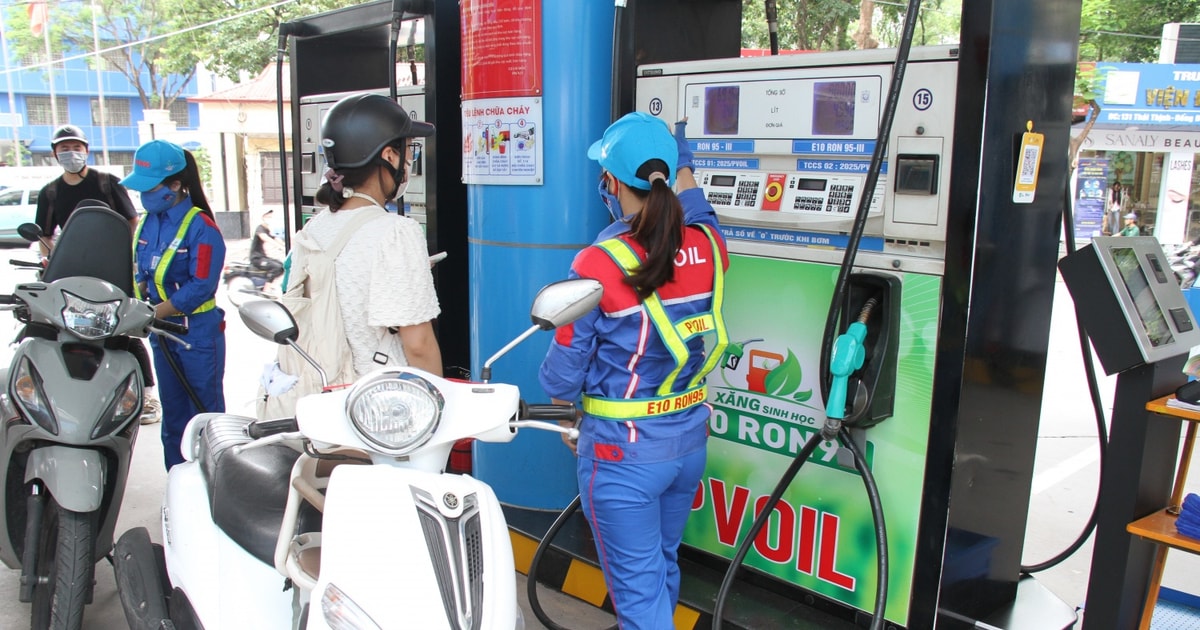 Giá xăng dầu hôm nay 9/4: Bảng giá xăng dầu Petrolimex, PVOIL, Mipec ...